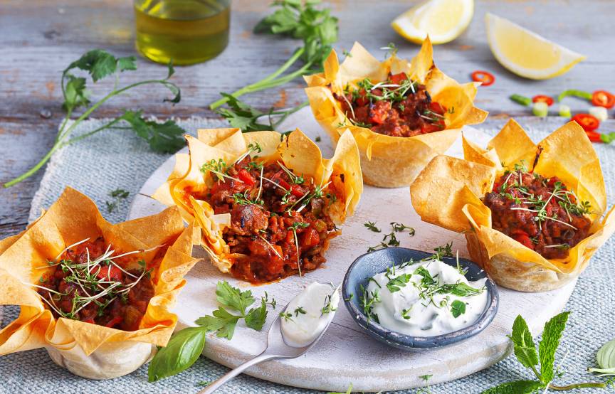 Filoteig-Hack-Küchlein mit Ricottadip | SoIsstItalien